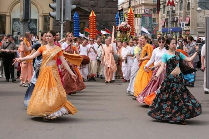Divine Mayapur: Temples & Teachings Day Trip From Kolkata - Who Should Consider This Tour?
