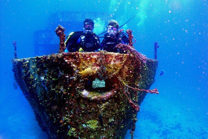 Diving in Cancun for Certified Divers | 2 Dives | All Inclusive - The Sum Up