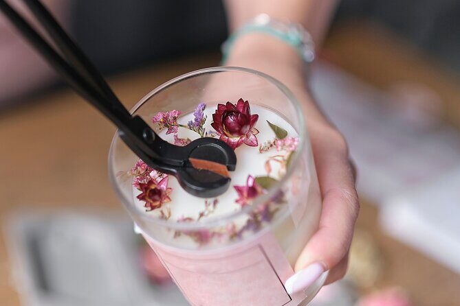 DIY Candle Making Class at a Local Wine Bar in Atlanta - FAQ