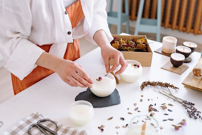 DIY Candle Making Class With Custom Scents in Brooklyn - A Creative Escape in Brooklyn: DIY Candle Making Class with Custom Scents