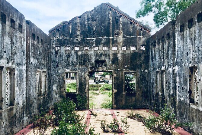 DMZ HALF DAY TOUR: Vinh Moc Tunnels - Discover the Vietnam DMZ: A Half-Day Tour from Hue