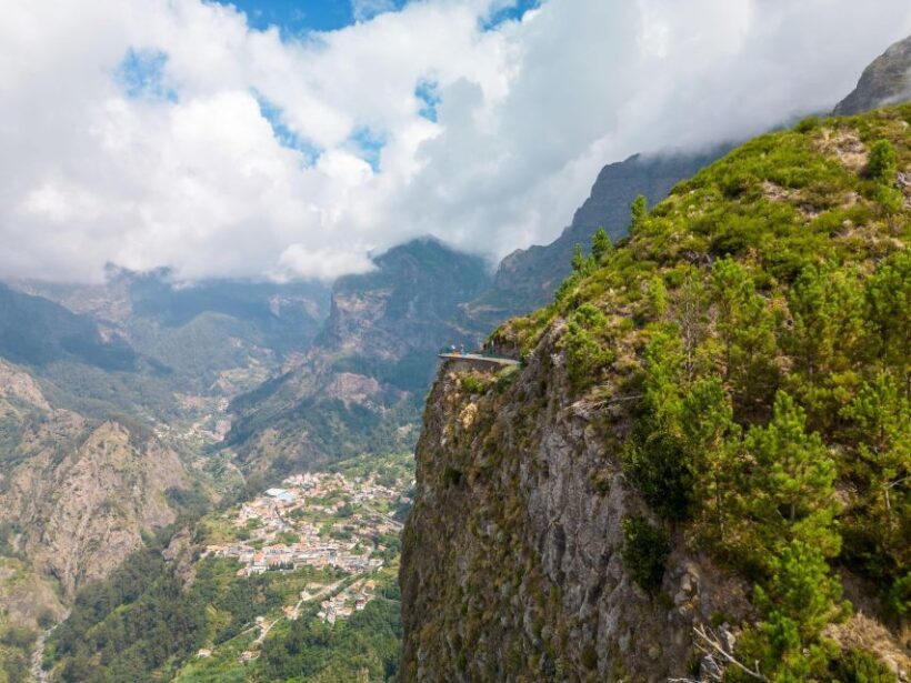 Do Funchal - Nun's Valley Tuk Tuk Tour (2h30) - The Experience in Detail