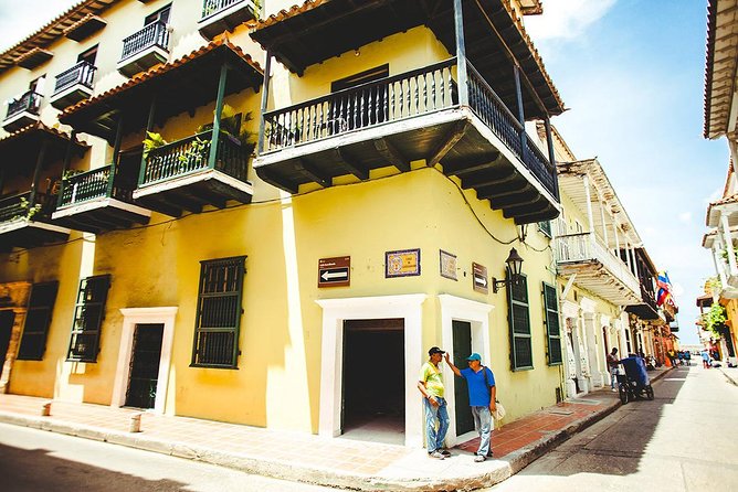 Do It Yourself 11 Days Tour in Colombia (Customizable) - Visiting Medellín, Cartagena, and Tayrona National Park