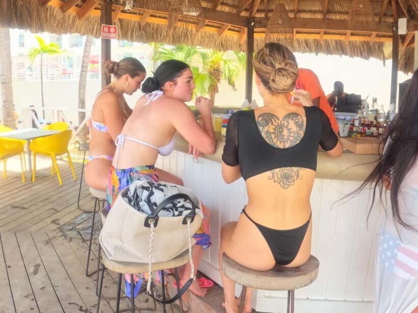 Doctor's Cave Beach, Margaritaville and Shopping Tour - Key Points