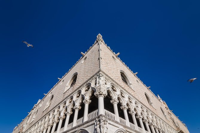 Doges Palace: Priority Ticket, GuideBook & Optional Bell Tower - Guidebook: Your Companion to History