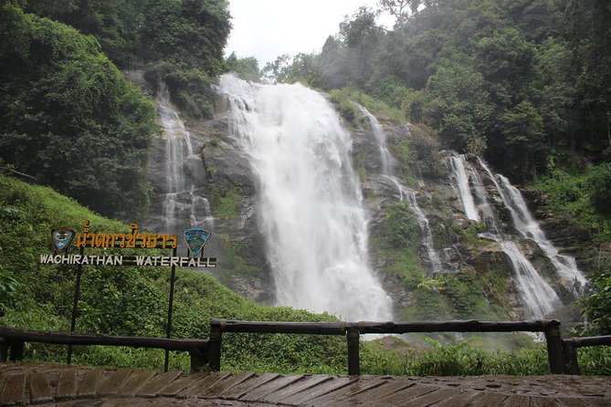 Doi inthanon National Park + 2Hour Fantastic Trekking with Lunch - The Hiking Experience: Pha Dok Seaw and Kew Mae Pan