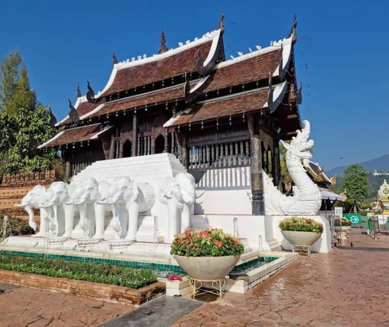Doi Suthep & King Park in a Small Group - The Value of This Tour