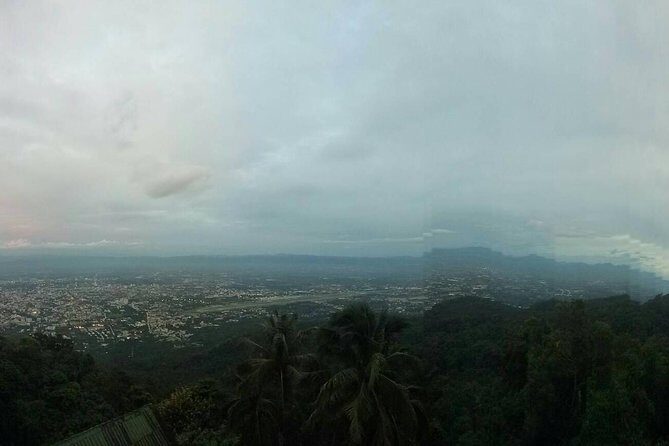 Doi Suthep Temple and Local Crafts Private Tour in Chiang Mai - Whats Included and What to Consider