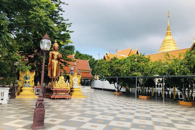 Doi Suthep Temple. It's a must see in Chiang Mai !!! - Authentic Experiences and Local Flavor