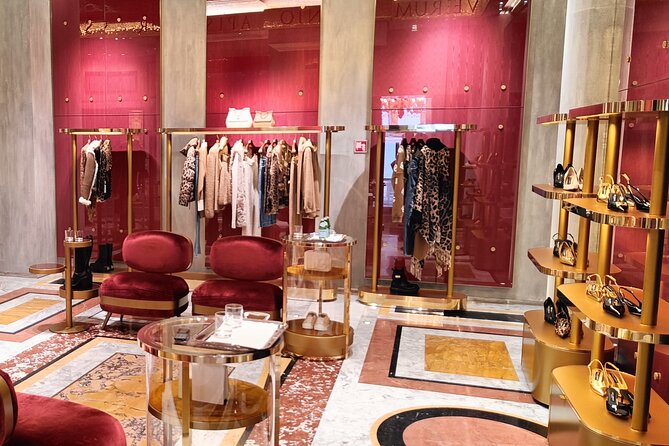 Dolce and Gabbana Rome with personal shopper and make-up artist - Authenticity and Real Experiences