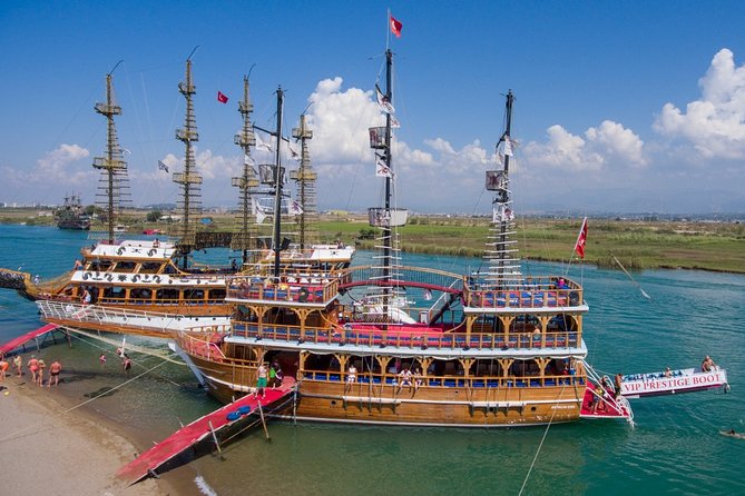 Dolphin Island Boat Tour - An Overview of the Dolphin Island Boat Tour Experience