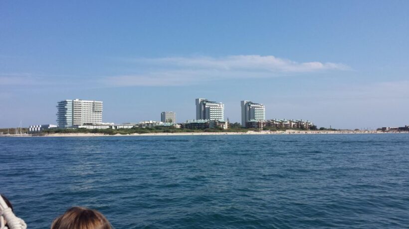 DOLPHIN LOVERS FULL DAY TOUR - How the Tour Balances Value and Experience