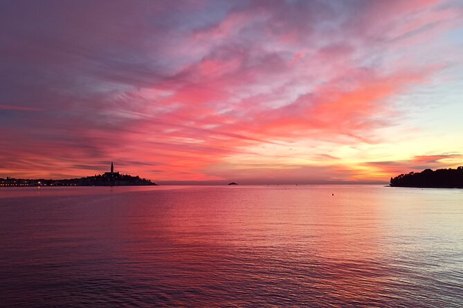 Dolphin Watching Sunset Speedboat Tour With Drinks in Rovinj - Pickup Information