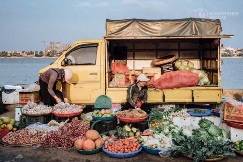 Dong Hoi: Half-Day Cycling Tour with Street Food Tasting - The Beach and Relaxation