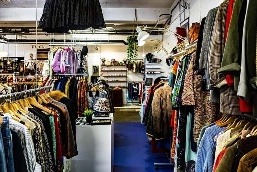 Dongmyo Flea Market Vintage Vibes Local Guided Tour - An Authentic Vintage Adventure in Seoul