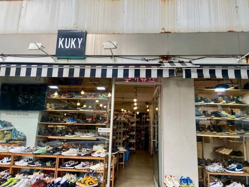 Dongmyo Flea Market Vintage Vibes Local Guided Tour - The Value of a Guided Vintage Hunt