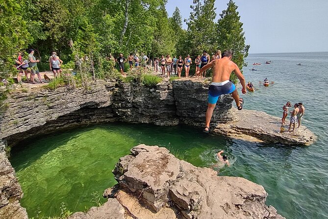 Door County Day Trips: Sightseeing Top to Bottom - Inclusions and Amenities for a Comfortable Journey