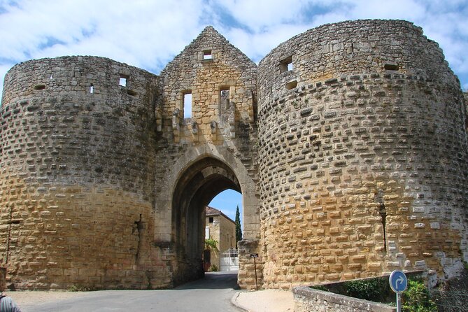 Dordogne Villages Half Day Tour From Sarlat - Charming Villages and Historical Insights