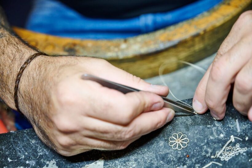 Dorgali: visit a goldsmith's lab of the Sardinian filigree - FAQ