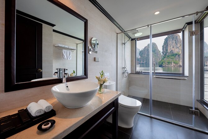 DORIA Cruise 5* Lan H Bay 2 days 1 night with 2 ways transfer - FAQs