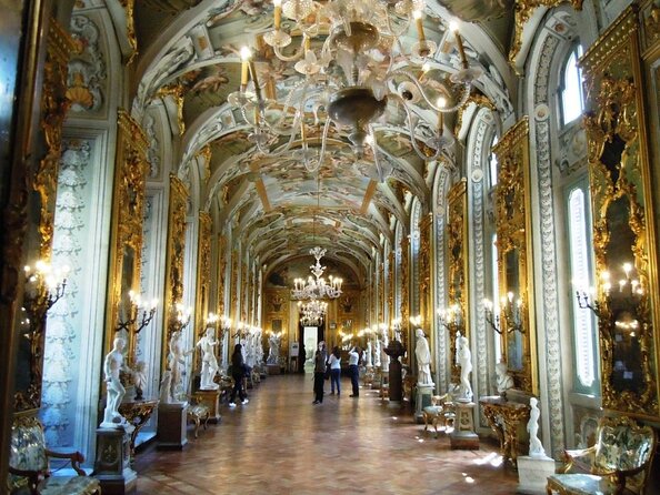 Doria Pamphilj Palace Gallery and Museum Private Tour with Local Guide - Introduction to the Doria Pamphilj Palace Experience