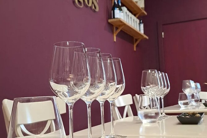 Douro and Port Wine Tasting in Vila Nova De Gaia - Exploring Local Grape Varieties