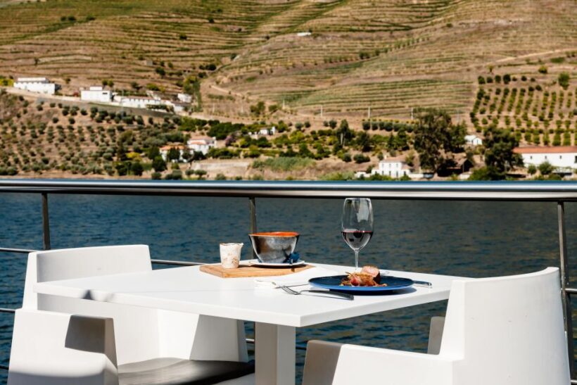 Douro Luxury - Private Cruise Premium Winery and Restaurant - Who Should Consider This Tour?