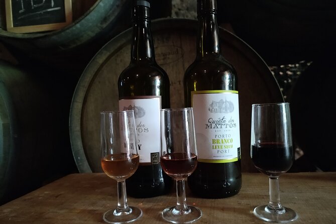 Douro Tour With River Cruise, 2 Wine Estates & Lunch, From Porto - Indulge in a Three-Course Lunch