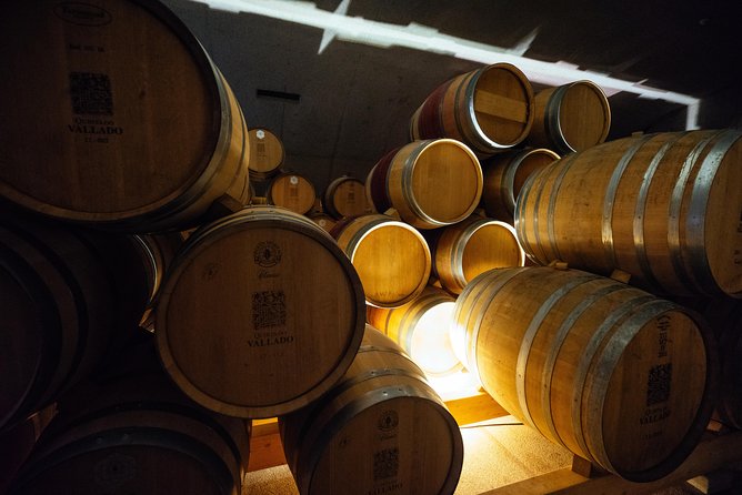 Douro Valley EXCLUSIVE Private Day Trip by Car With Boat Included - Savoring Local Cuisine With Scenic Views