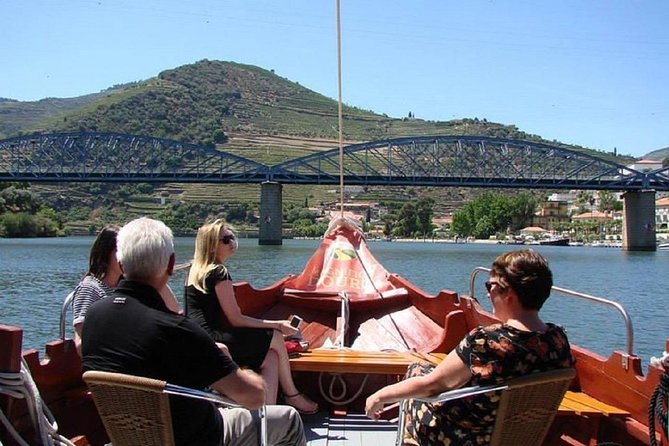 Douro Valley: Private Tour With Lunch and Wine Estate All Inclusive - Tour Details and Inclusions