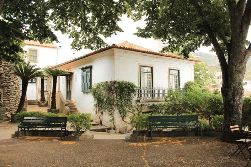 Douro Valley: Real Small-Group, Wine Tasting, Lunch & Boat - FAQ
