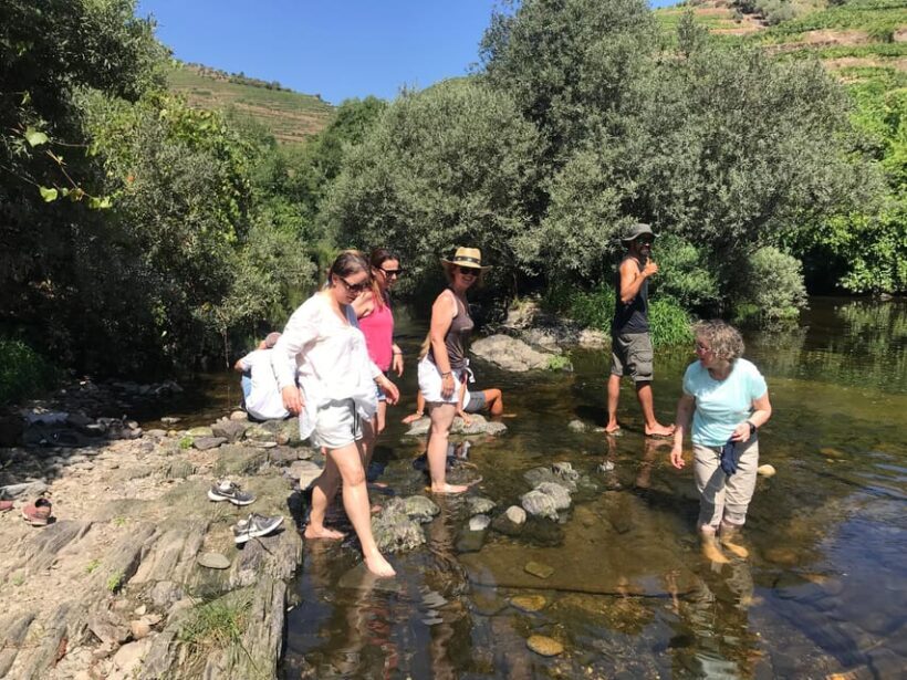 Douro Valley: water walking adventure with local lunch - FAQ