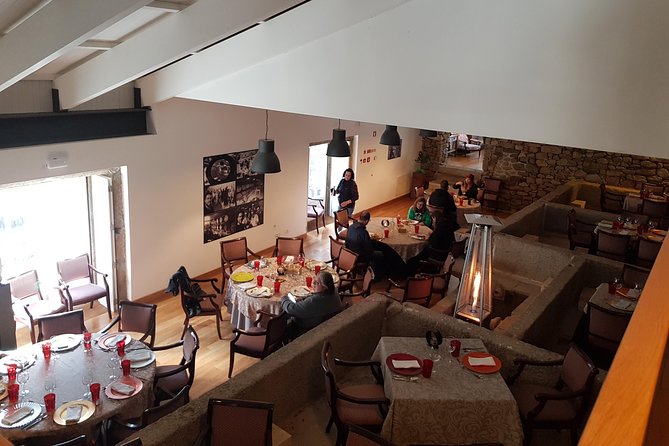 Douro Valley Wine Tour: 3 Vineyard Visits, Wine Tastings, Lunch - Return to Porto