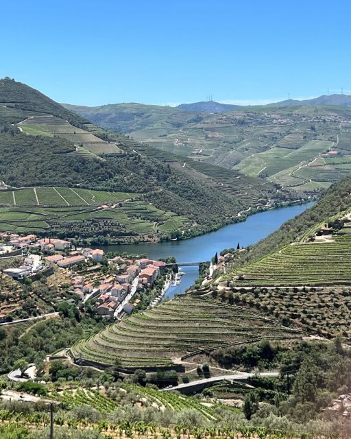 Douro Valley with a local - tasting day, all included - FAQs
