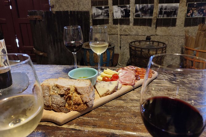 Douro & Vinho Verde: Family Wineries Private Tour in Portugal - Analyzing the Value