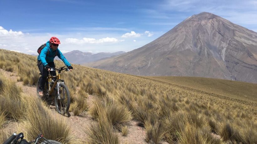 Downhill Tour Mountain Bike in Arequipa - The Support and Equipment