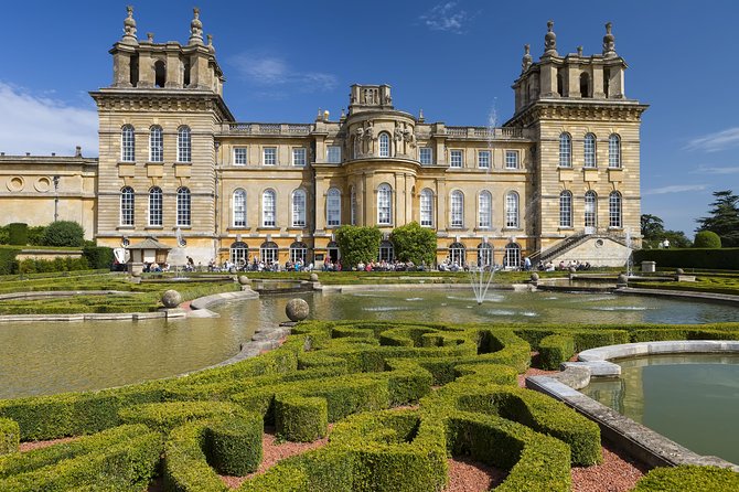 Downtown Abbey Village in The Cotswolds, Blenheim Palace & Lunch - Taking in Churchills Legacy