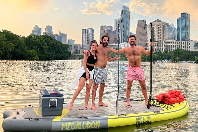 Downtown Austin Giant Paddleboard Sunset Tour with Bats - An In-Depth Look at the Experience