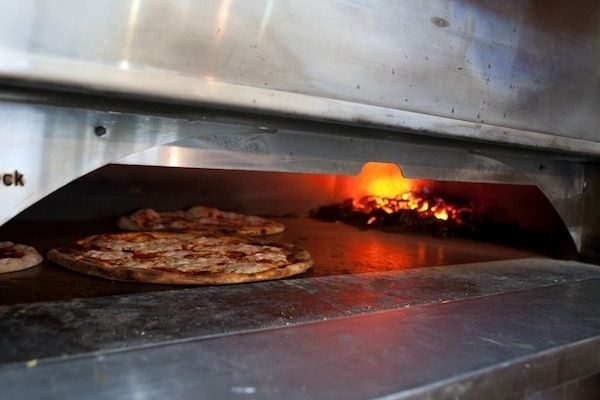 Downtown Brooklyn Pizza Walking Tour - Key Points