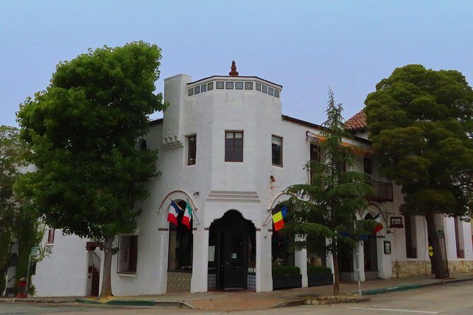 Downtown Carmel-by-the-Sea: A Self-Guided Audio Tour - FAQ