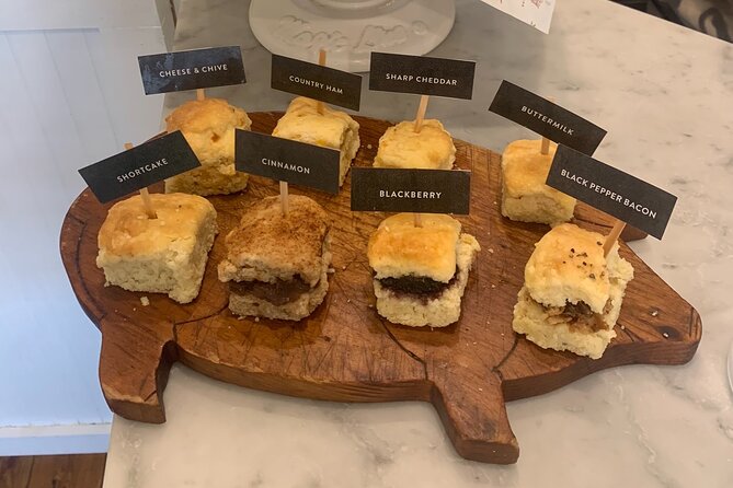 Downtown Charleston Food Tour - Group Size and Atmosphere