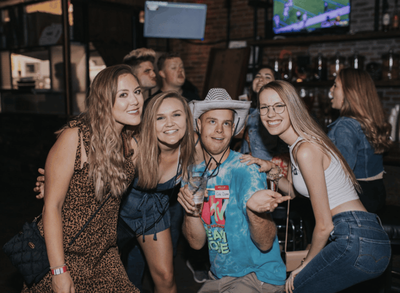 Downtown Denver Pub Crawl - Food & Drinks Included! - Who Should Consider This Tour?
