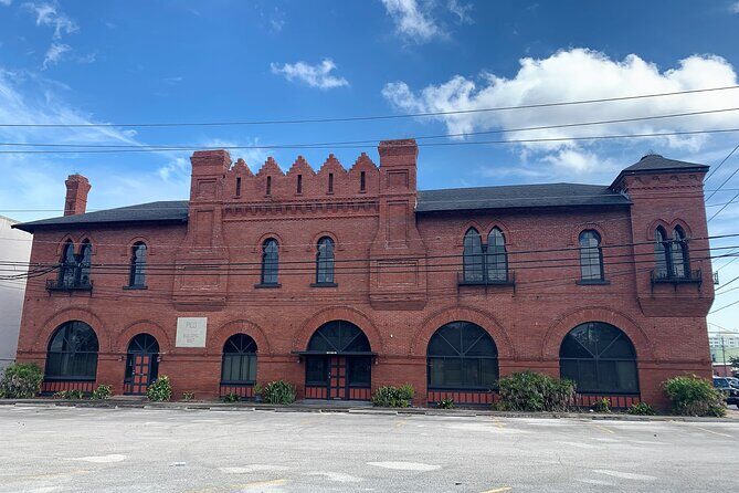 Downtown Sanford Historical Tour - The Experience of a Small Group