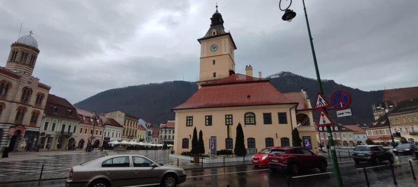 Dracula Castle, Peles Castle and Brasov Private Day Tour - What Are the Key Points?