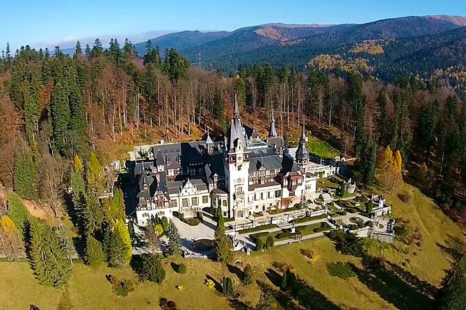 Draculas Castle - Private Tour With Peleș Castle and BrașOv City - Discovering Peleș Castle