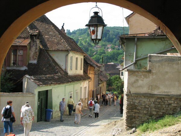 Draculas Castle & Sighisoara 2-Day Tour from Bucharest - The Sum Up