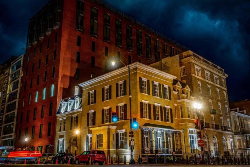 Dreaded Dead Descent of the District: DC Ghost Tour - What You Can Expect from the Tour Itinerary