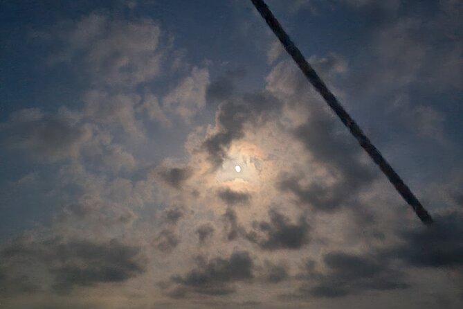 Dreamy Cruise Sunset Tour With Dinner and Unlimited Wine! - Meeting and Pickup Information: Starting Your Evening Right