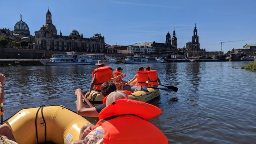 Dresden: Bootstour-Sonnenuntergang im Schlauchboot genießen - The Sum Up