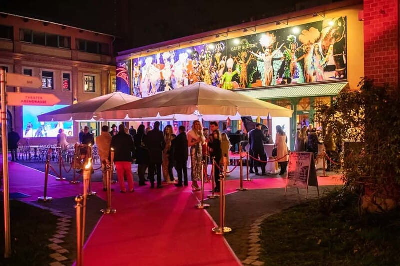 Dresden: Entrance Ticket for Travesty Revue Show - Practical Tips for Your Visit